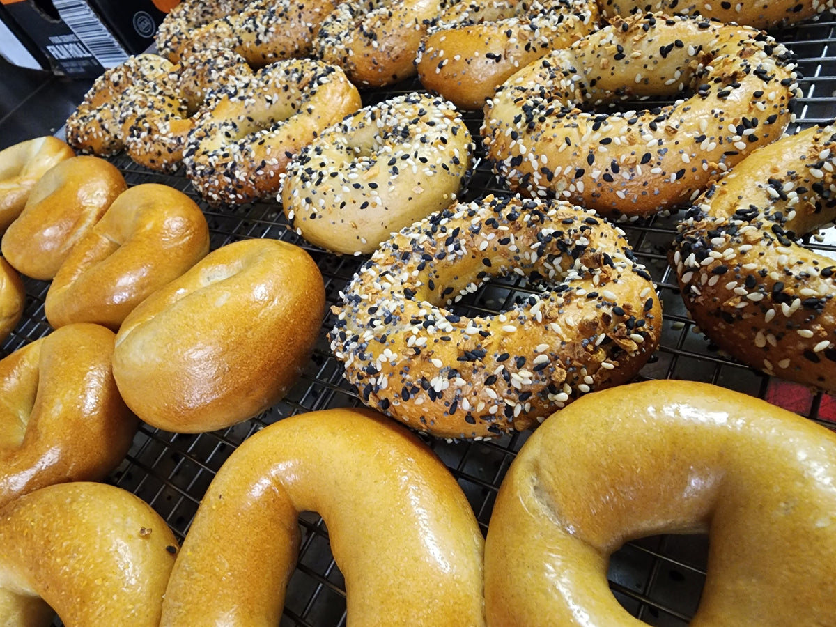Hand-Rolled NY Bagel (Box of 12) - Variety Pack – Elemy's Bagels