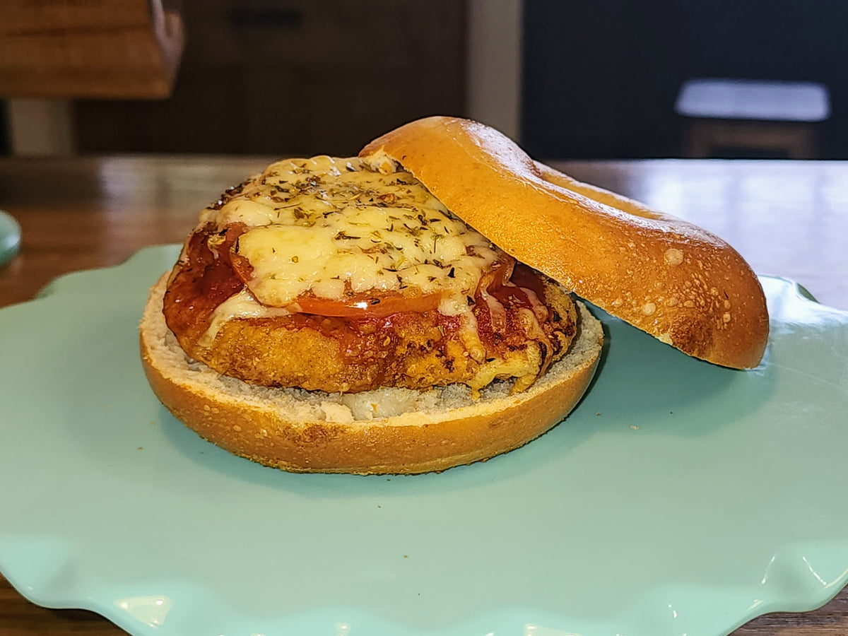 Asiago Chicken Parm – Elemy's Bagels